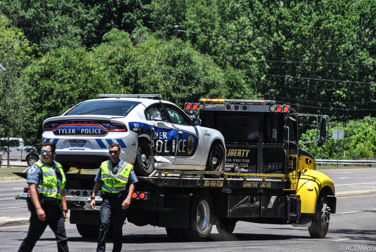 Traffic Accident June 11 2020 11 42pm 3 Vehicle Accident Involving